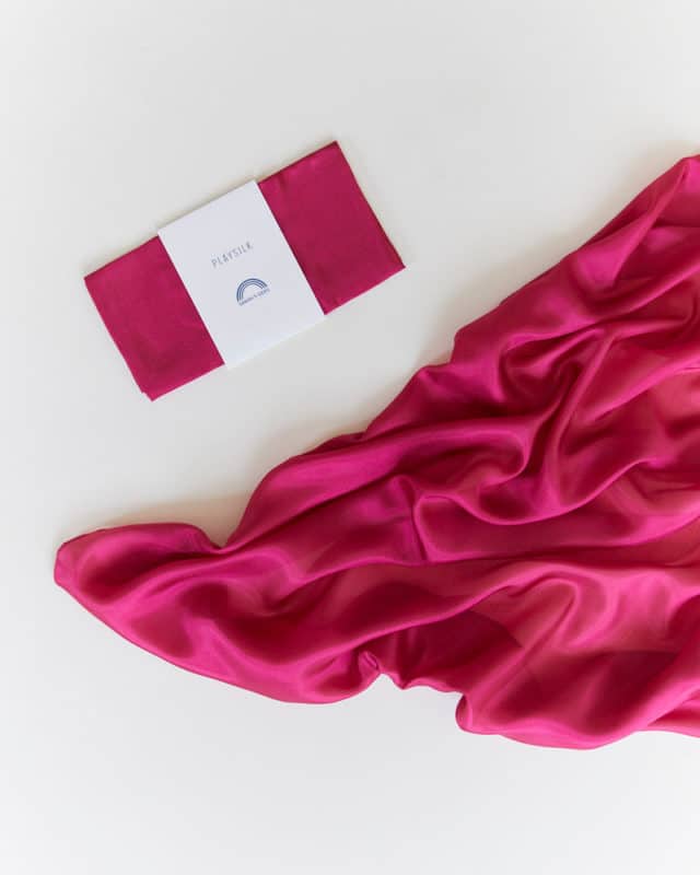 Playsilk red violet 90 x 90cm - Sarah's Silks - Teia Education & Play