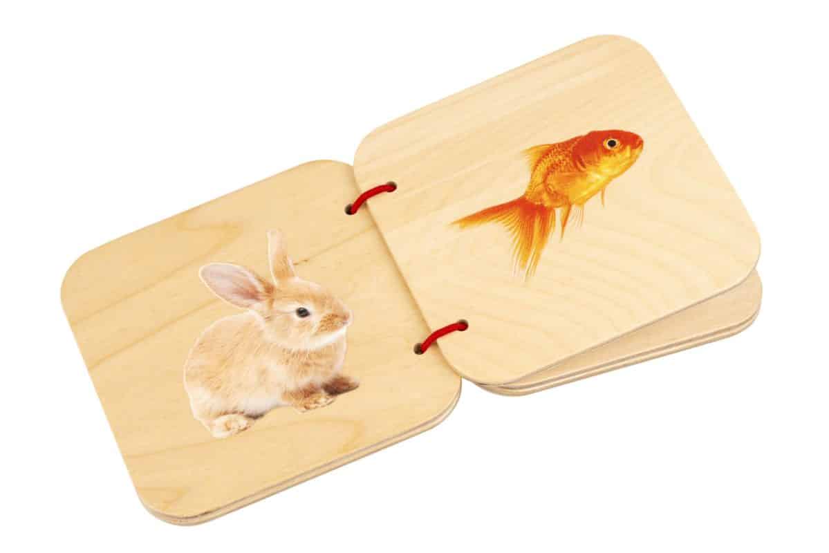My first baby book pets - Nienhuis Montessori