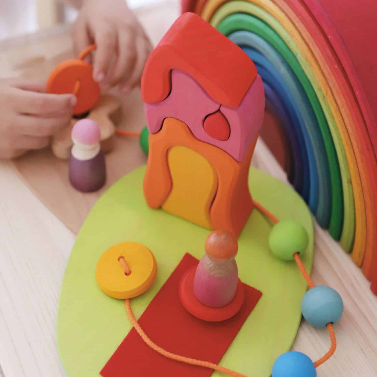 Small world play down by the meadow - Grimm's